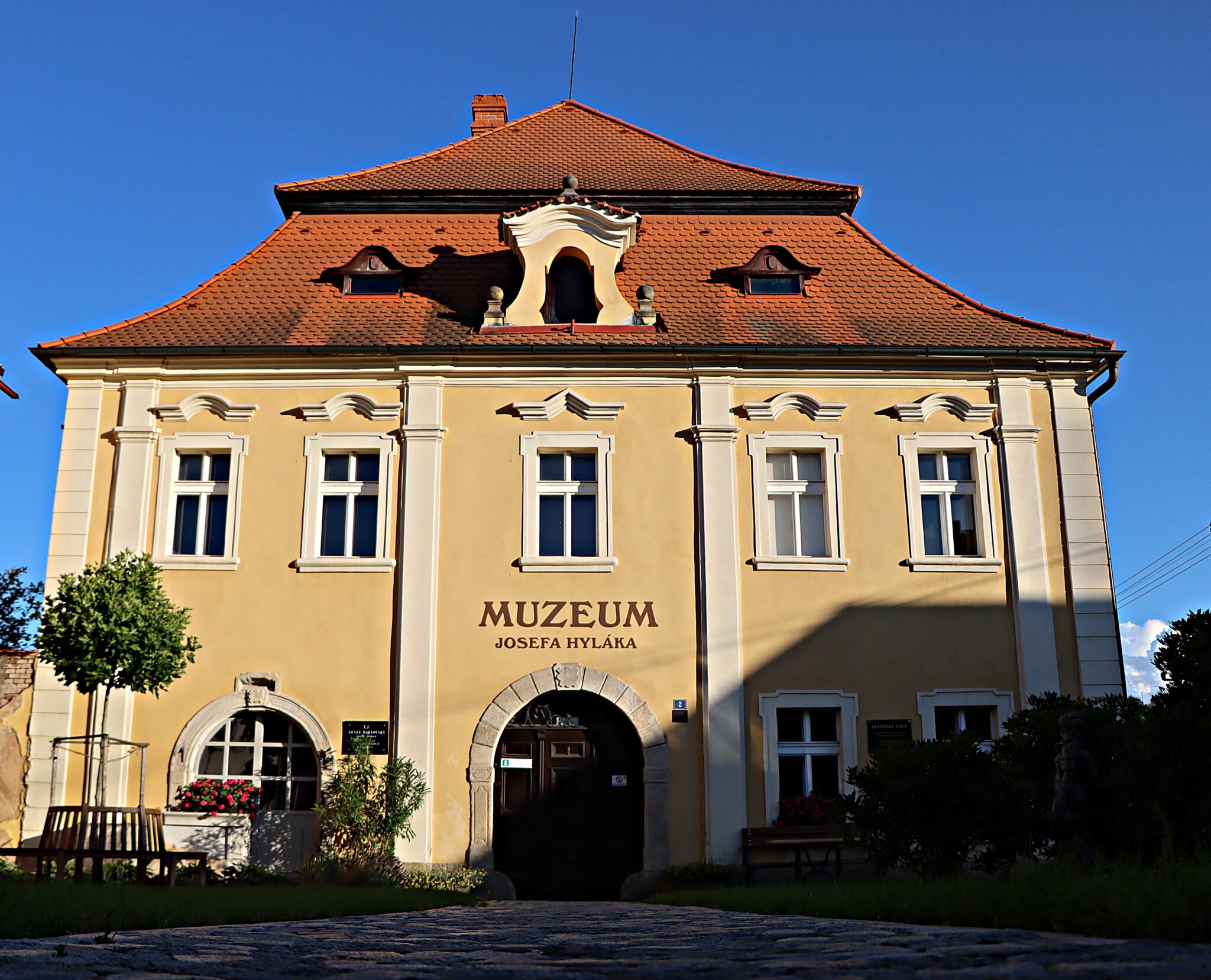 Radnice - Visit Rokycansko